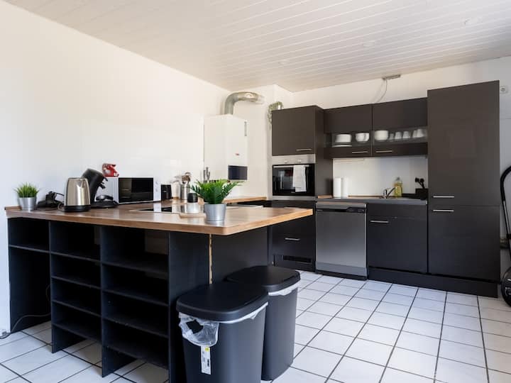 Budgetroom 2 Schlafzimmer Mit Terrasse - Bochum