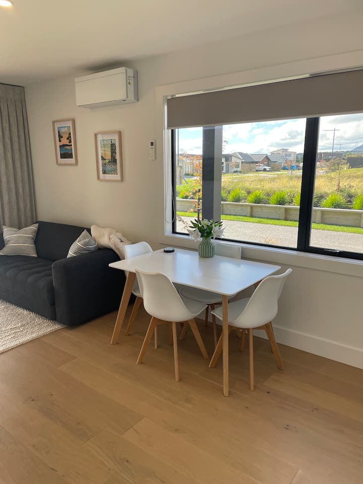 Brand New 2 Bedroom Guest Unit - Taupō