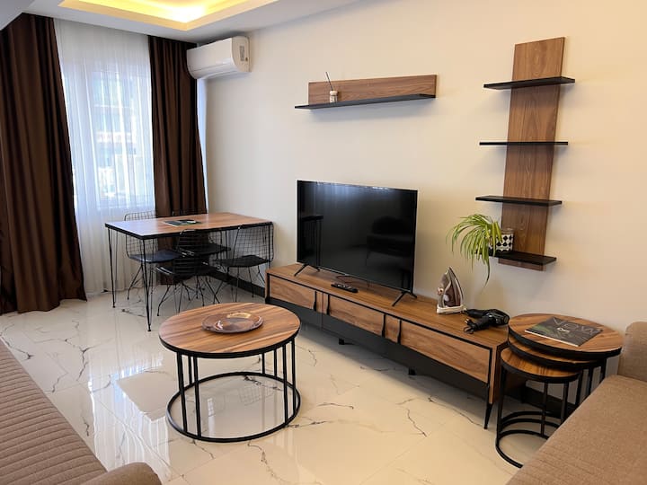 ÇIft Banyolu, Geniş Balkonlu Ve Klimalı 3+1 Daire - Bursa