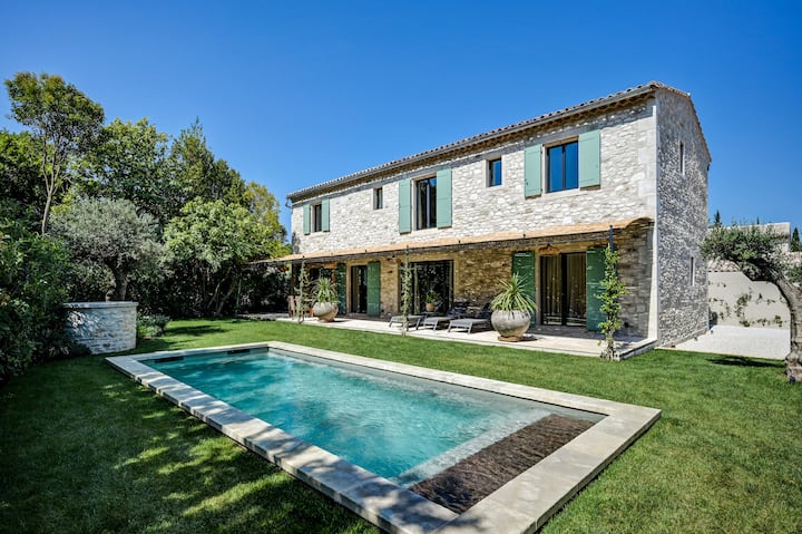Maison En Pierre à Pied Du Centre De Saint-rémy - Les Baux-de-Provence