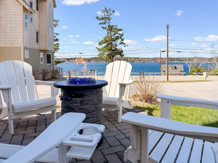 Lakefront Retreat W/ Private Dock & Lake Views - Laconia, NH