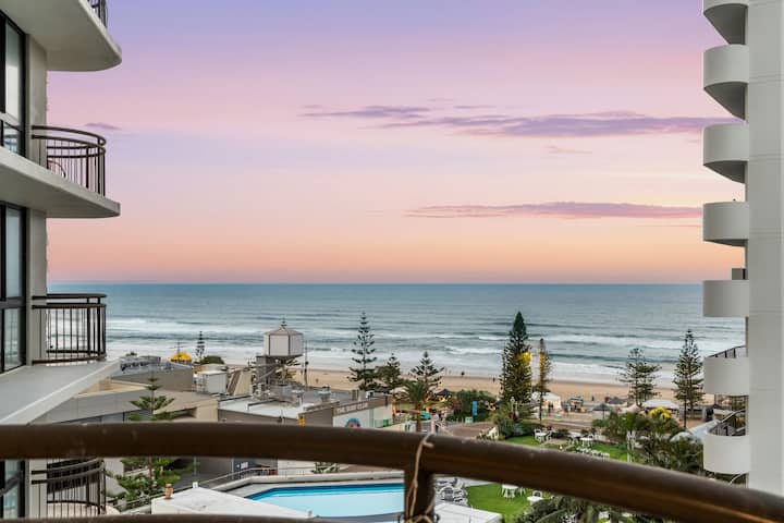 Central Surfers Paradise Apartment - Wifi, Views - Gold Coast