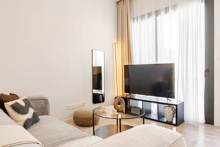 Yamas Olympia Suites Old Town Center - Limassol