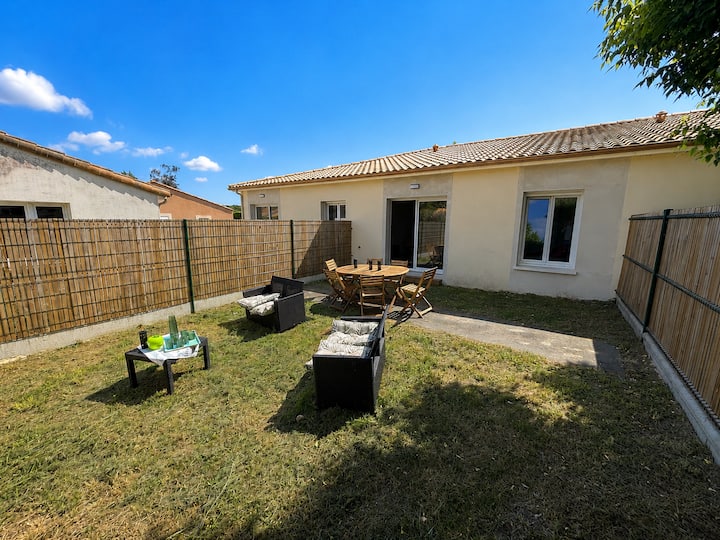 Maison 2 Chambres, 6 Couchages - Médis