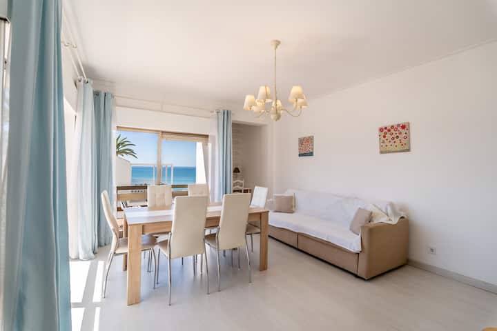 Front Beach Apartment - Armação de Pêra