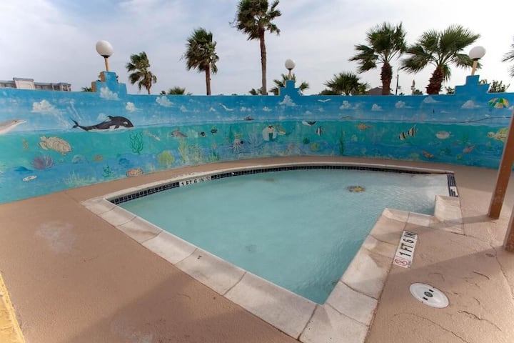 Ramada South Padre Island | Relaxing 2 Queens - South Padre Island