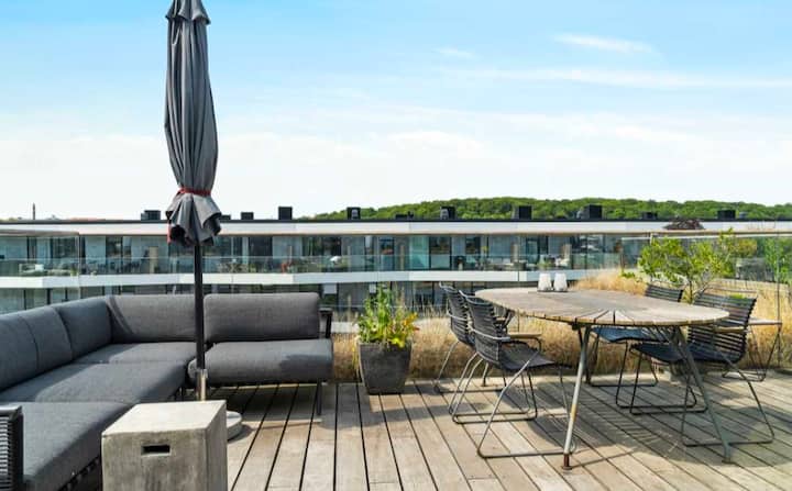 Lejlighed Med Privat Terrasse Og Altan - Aarhus
