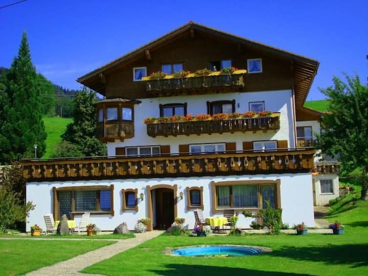 Appartement In Sigiswang Mit Terrasse By Interhome - Ofterschwang
