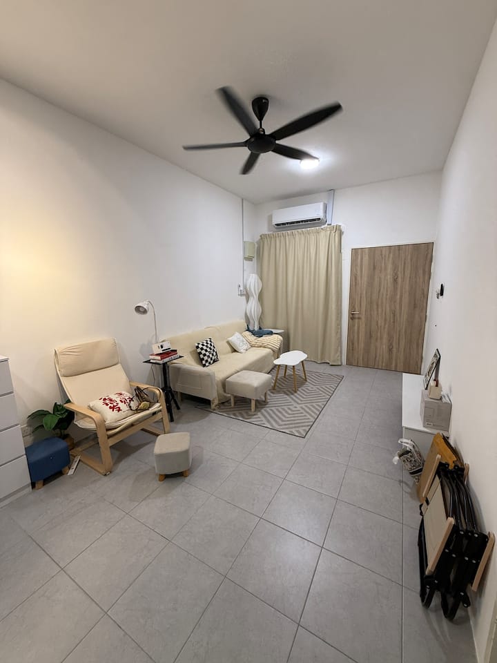 Xin Yarra Homestay Muji 8pax - Sungai Petani
