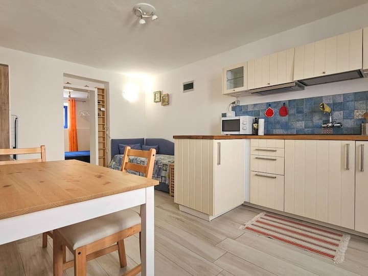 Für 3 Personen Ca. 20 M&sup2; In Novigrad, Adriakü - Novigrad