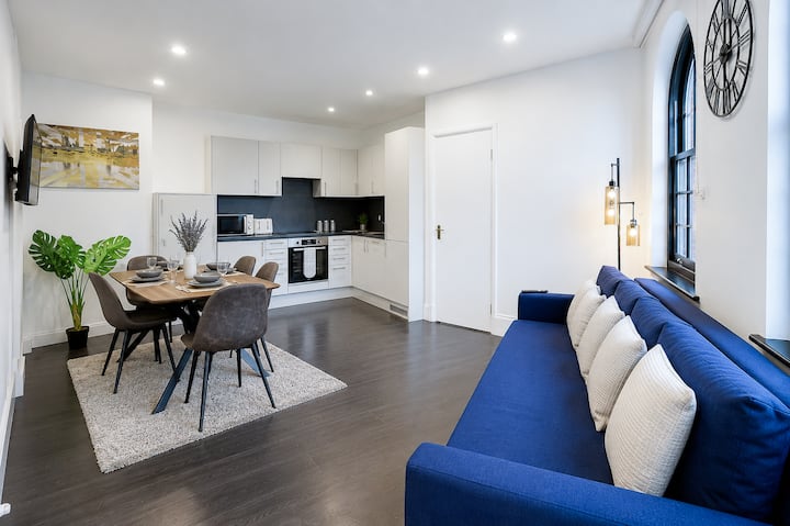 Furnished Old Street, Shoreditch & Hoxton 1br Flat - London, UK