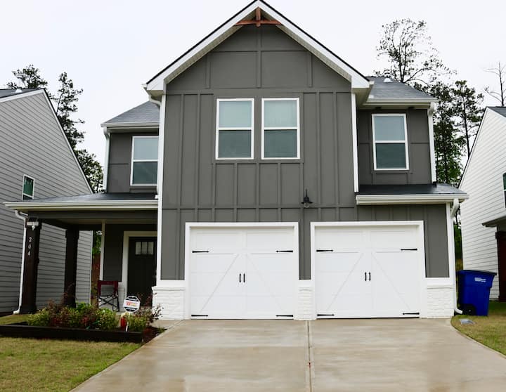 Furnished Corporate Near I-85 - LaGrange, GA