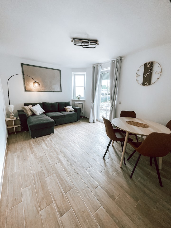 P4 - Stylisches Apartment Mit Balkon, 2-4 Personen - Passau