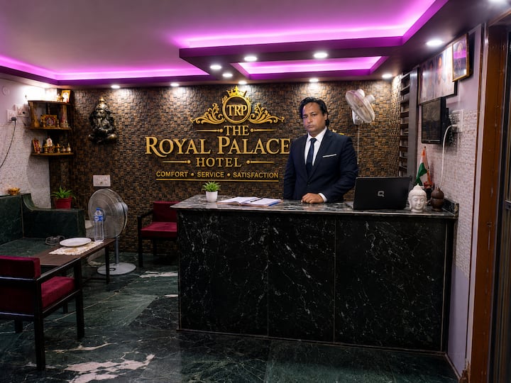 "Experience Royalty,feel At Home.
The Royal Palace - Lucknow