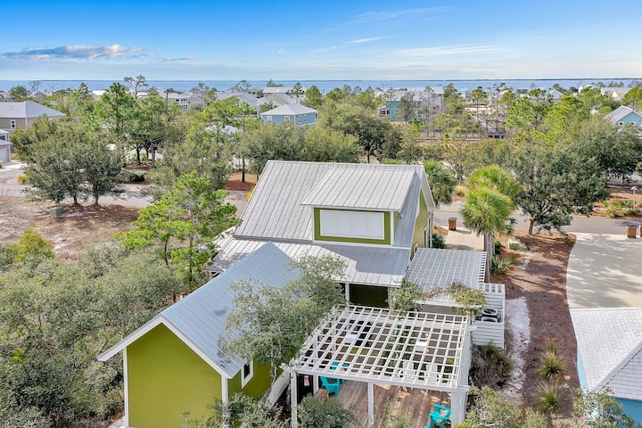 Pet Friendly - Secluded Beach Cottage - Four - Port St. Joe, FL