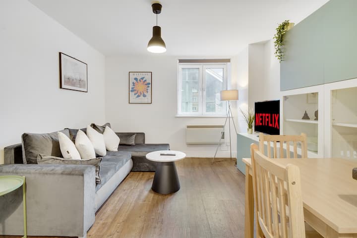 Spacious 1br Flat Sleeps 4  Lift London Eye Apt - 倫敦市