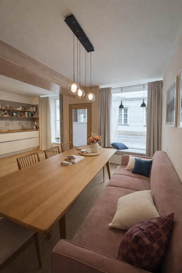 Charmante Gewölbe-wohnung In Top-altstadt-lage - Passau