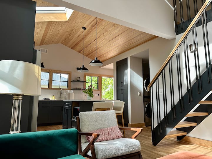 Brand New (Gorgeous) Adu; Intown Atlanta, 2/1 - Atlanta, GA