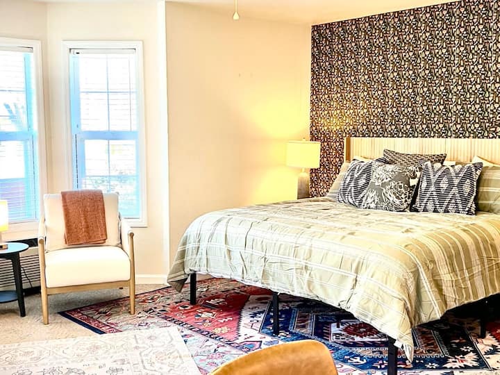Ladybug Suite At Grey Hawk Kitchen! | Pets Ok - Lake Lure, NC