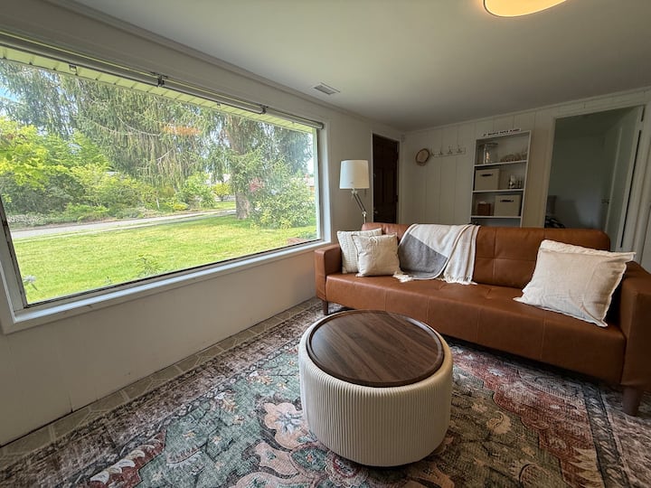 Quiet Shoreline Duplex Near Light Rail & Amenities - Shoreline