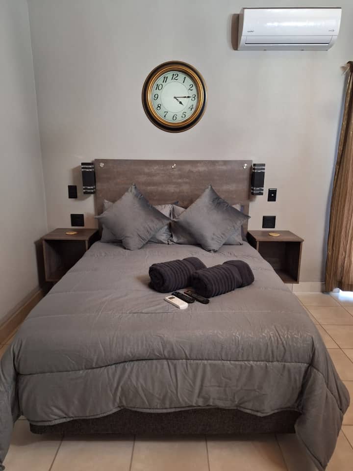 14 On Middle Way Unit 2 - Tzaneen