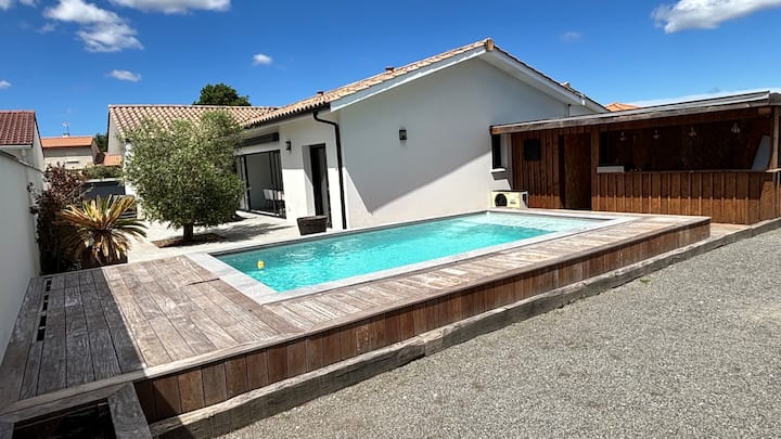 Villa Lumineuse & Moderne Avec Extérieur & Piscine - Blanquefort