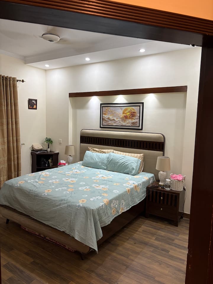 Best Place To Stay In Dha Phase 5 Residential Area - Lahore