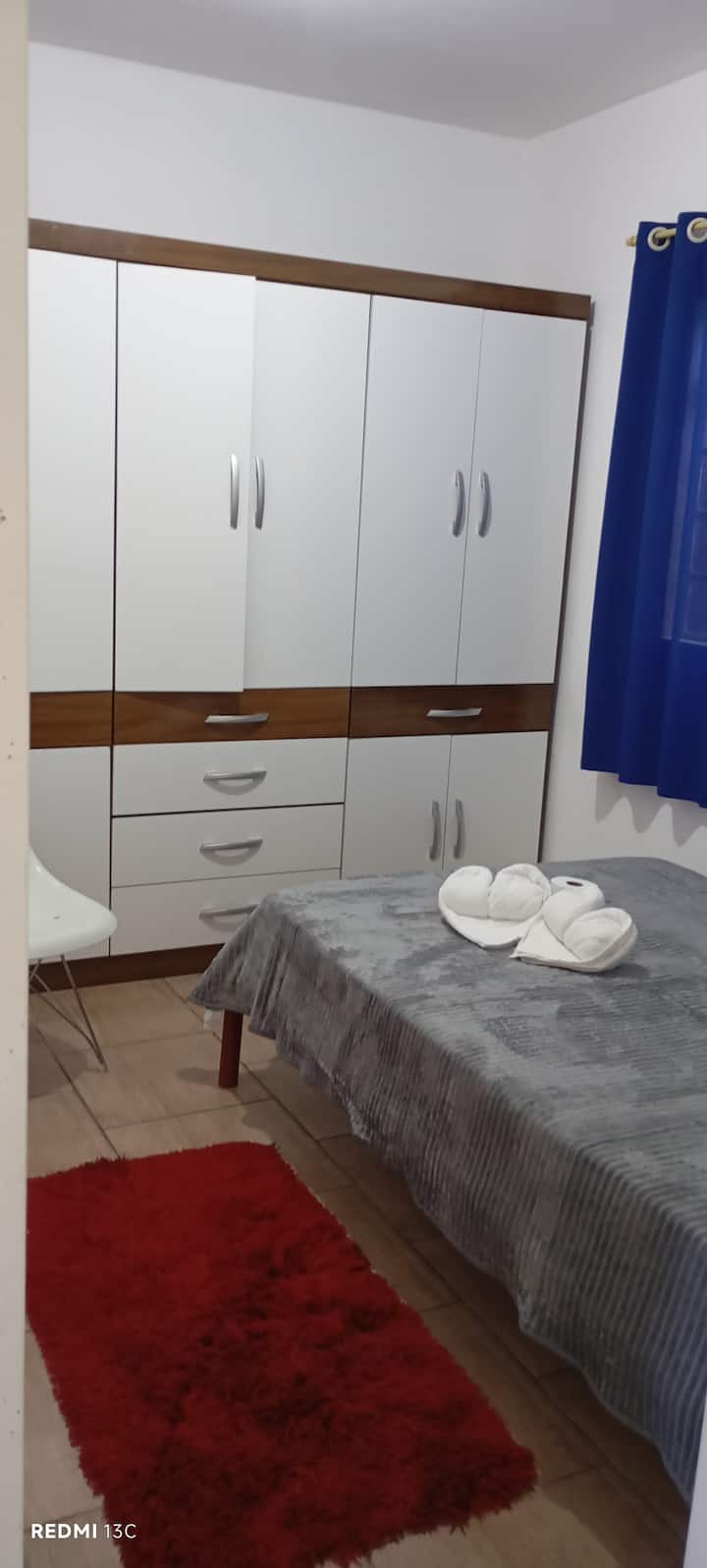 Casa Com Dois Quartos. - Lages