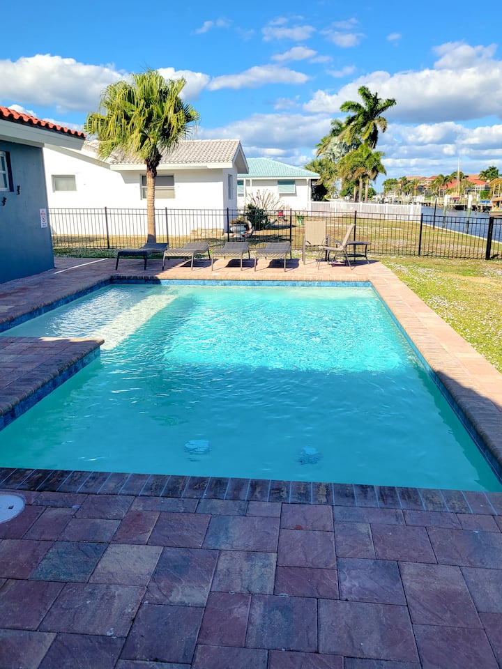 Canalfront | Heated Pool | Gulf Boating Access - Punta Gorda, FL