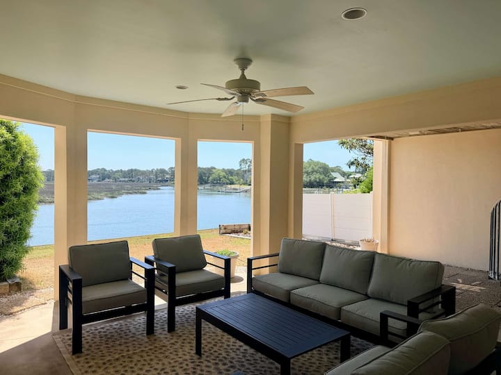 Waterfront Escape At Braddock Cove - Hilton Head Island, SC