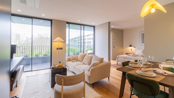 Premium Flat • Balcony•metro•porto Business School - Senhora da Hora