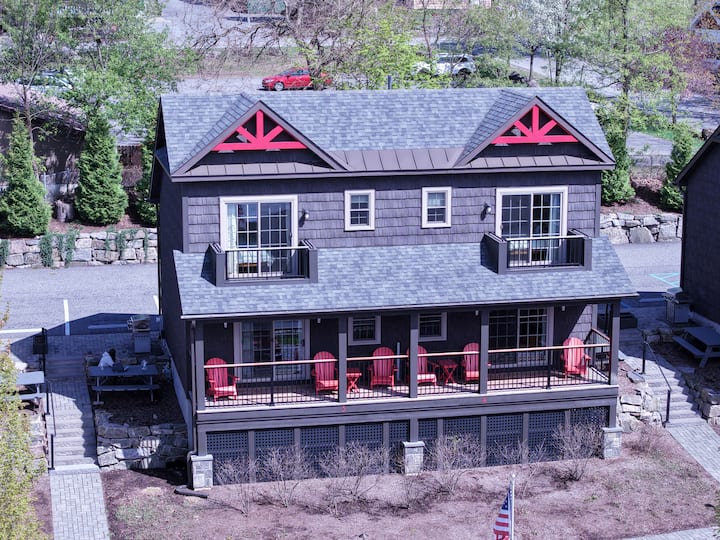 Deluxe Lodge Lakefront On Lake George #2 - Lake George, NY