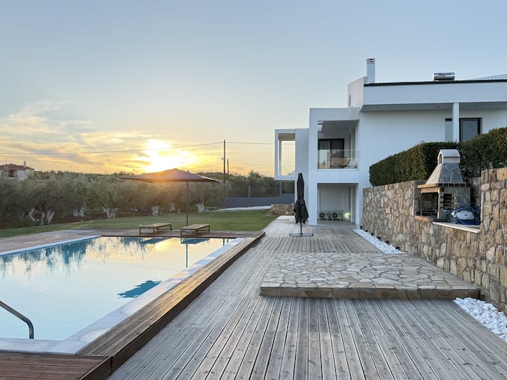 White Villa In Flogita - Penisola Calcidica