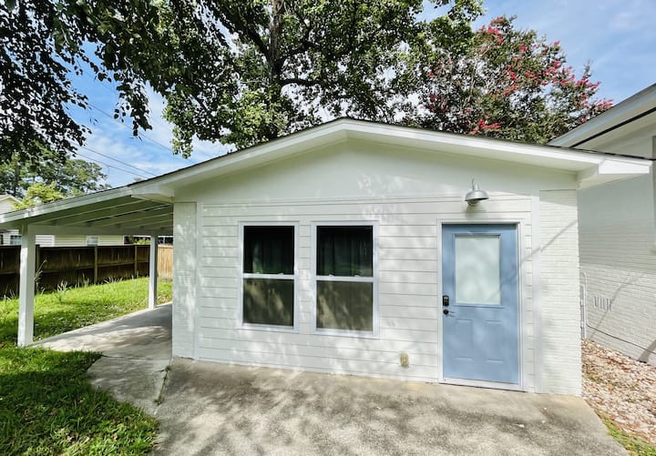 The Avenues Bungalow - Columbia, SC