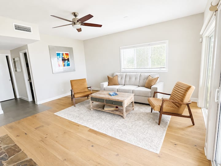 180 Ft Waterfront | Private Dock | Sleeps 8 - Pensacola, FL