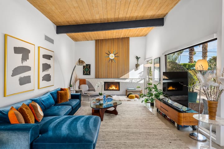 Hollywood Hideaway - Palm Springs, CA