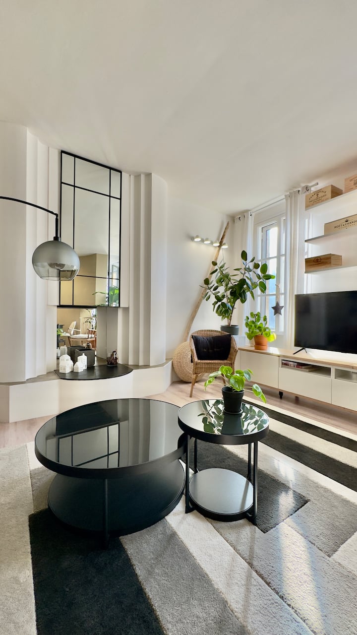 Appartement Au Centre De Bordeaux, Triangle Dor - Bordeaux