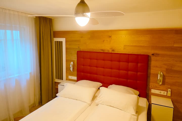 Villa Viktoria 3 Serviced Souterrain Apartment - Ingolstadt