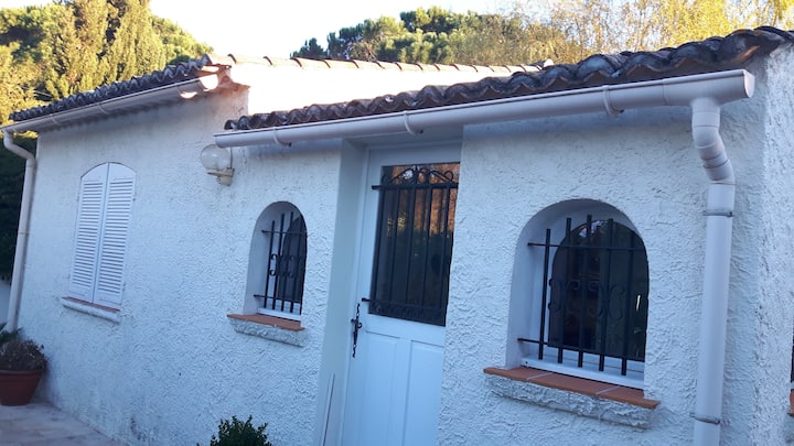 Villa De Charme Confortable Avec Beau Jardin - Grimaud