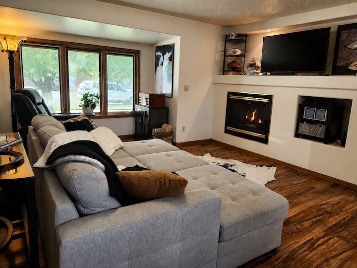 Sturgis Retreat | Rally Hq | Backyard & Garage - Sturgis, SD