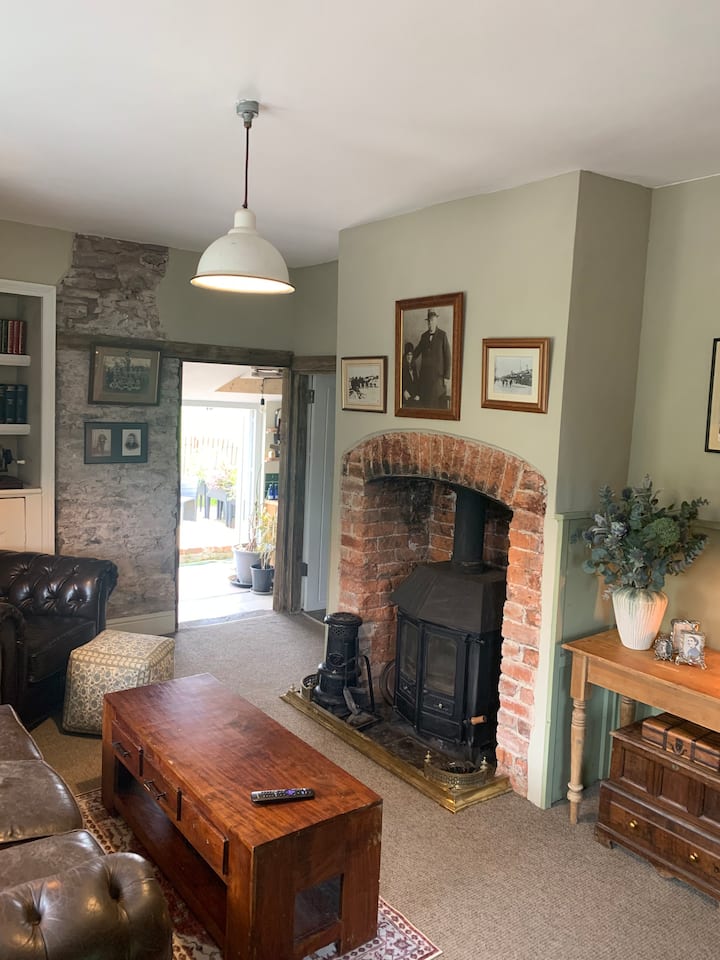 Self-contained 1 Bed Annexe In Country Cottage - Brecon