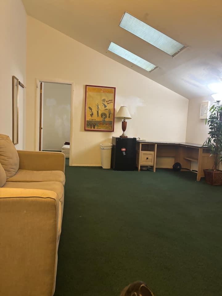 Huge Loft With Private Bedroom - Morristown, NJ