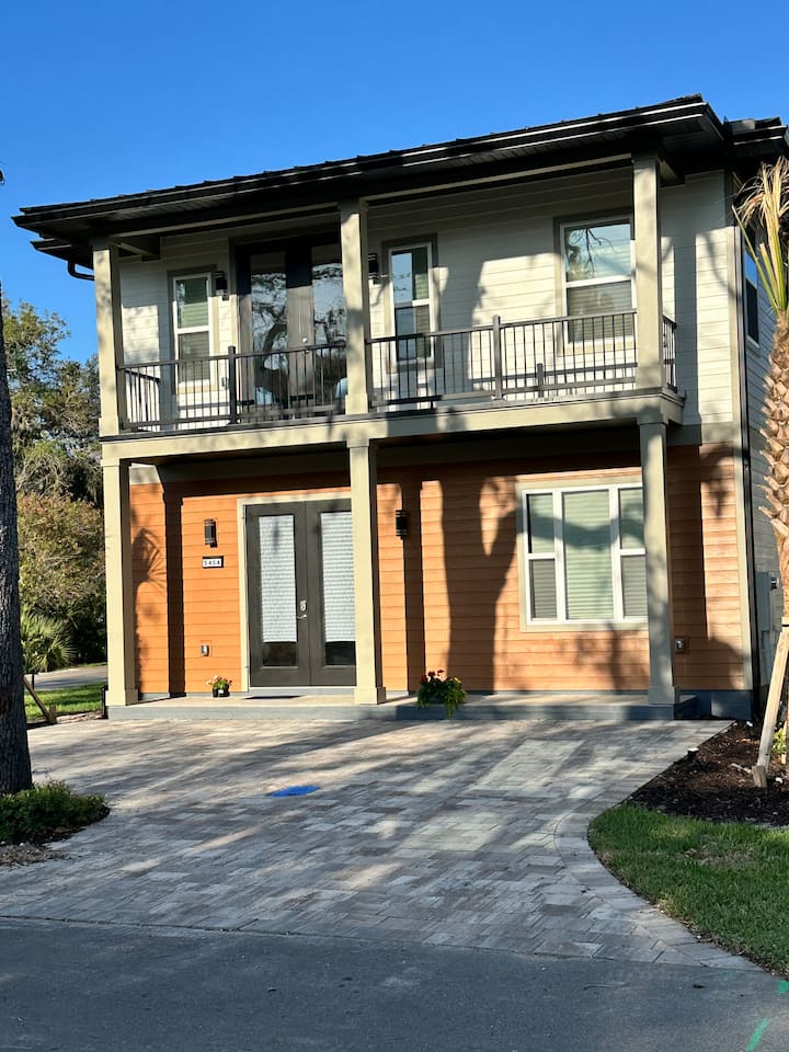 Relaxing Beach Home- Newly Built 2026. Sleeps 10 - Fernandina Beach, FL