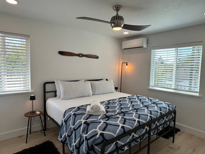 Cozy Apartment In Downtown Coeur D'alene - Coeur d'Alene, ID