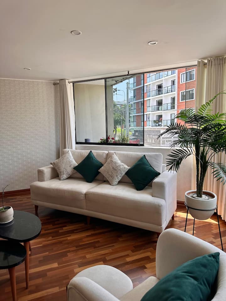 Moderno 2br + Studio + Cocina Full | San Borja - Pérou