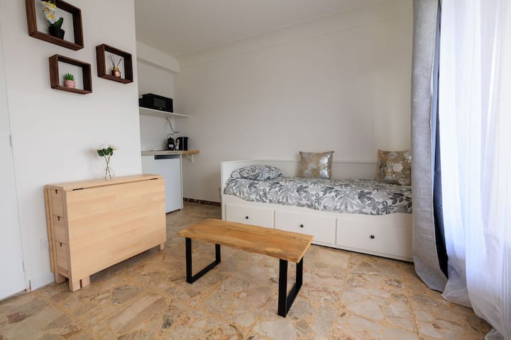 Studio Neuf Avec Balcon à Champs-sur-marne - Champs-sur-Marne