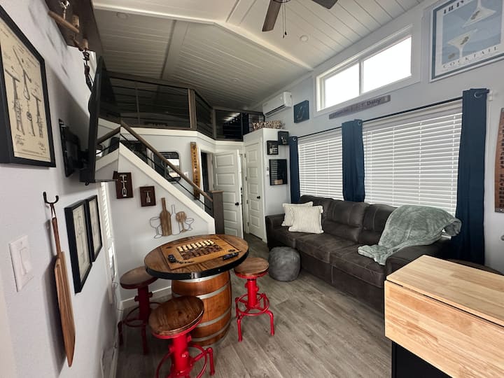 Firefly Resort - Comfortably Uncorked #280 - Luckenbach, TX