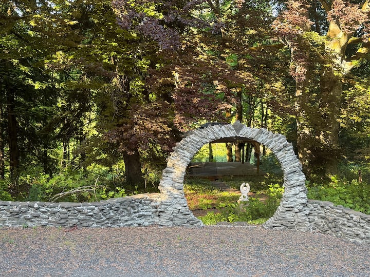 Serene With Hot Tub/yoga Pavilion-close To All - Happy Valley, OR