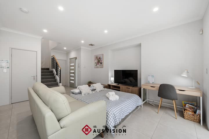 Modern Como 5-star Stay-swan River, Cbd, Perth Zoo - Perth