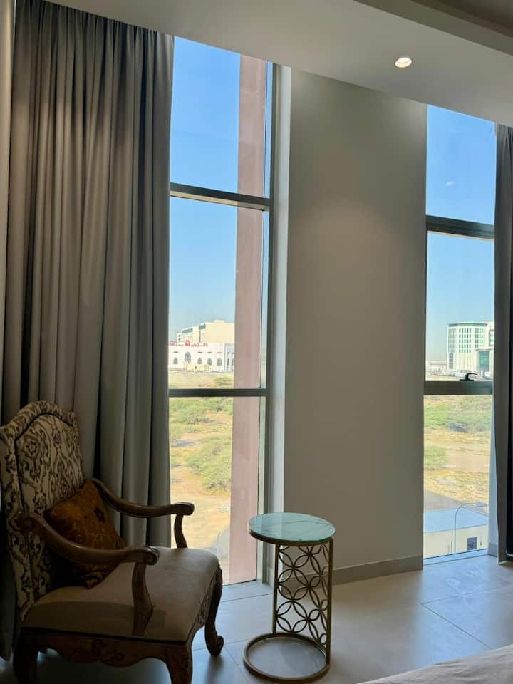 A Luxuriously Apartment In Al Khuwair With A View - Muscat